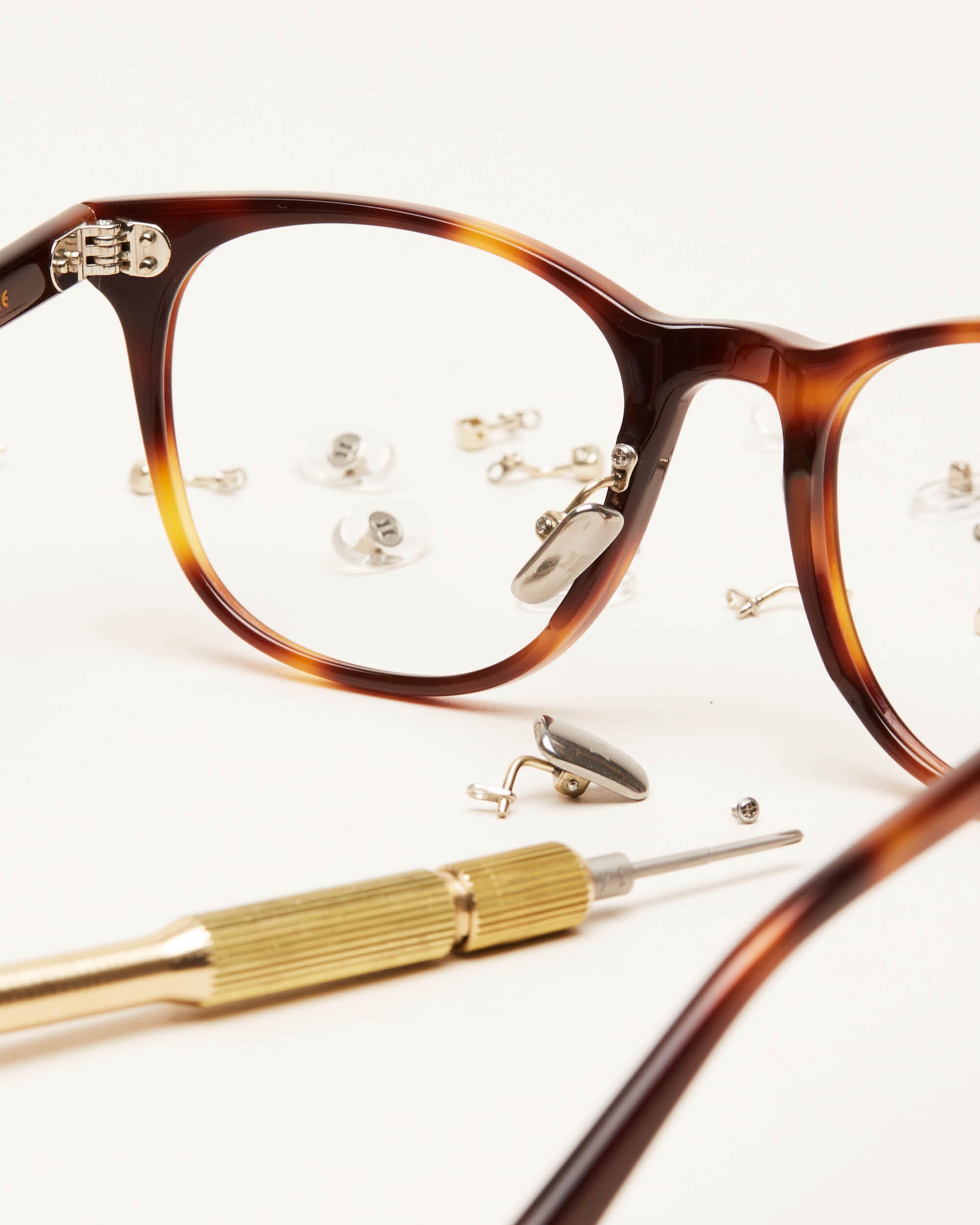 Custom Nose Pads | Add Nose Pads To Any Glasses Frame | Cubitts